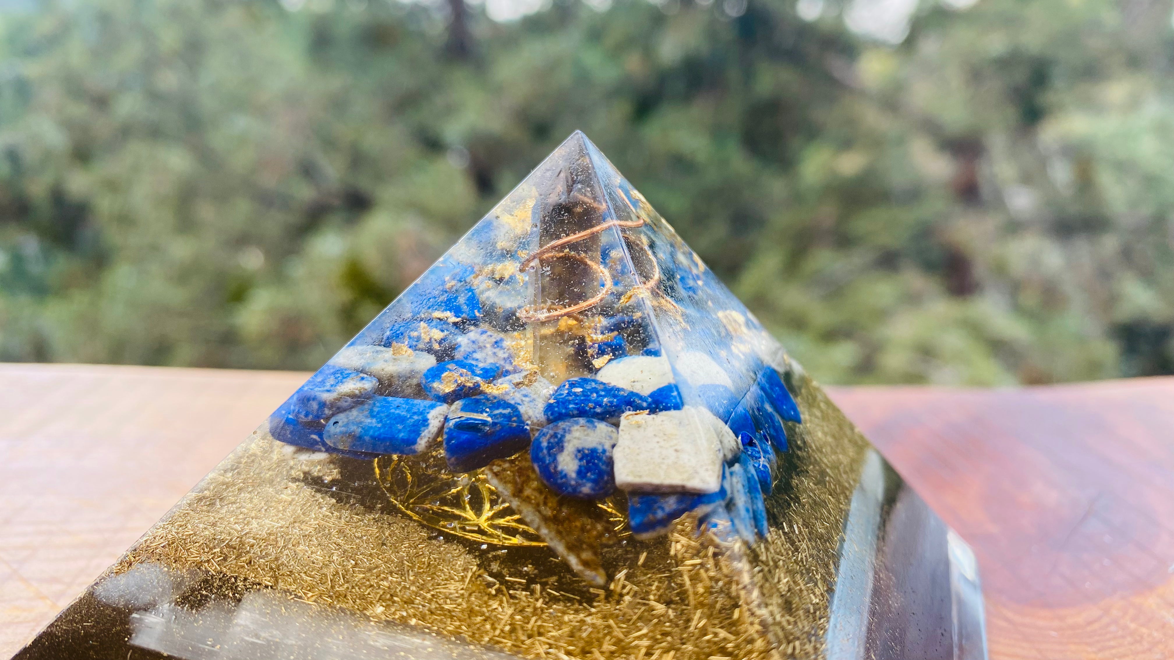 Medium Smoky Quartz/Lapis Triskelion Pyramid – OrAgonite